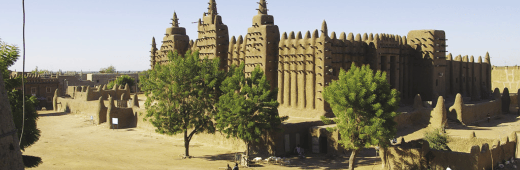 Mud And Magic In Mali: The Dusty Wonders Of The City Of Djenné - Forbes ...