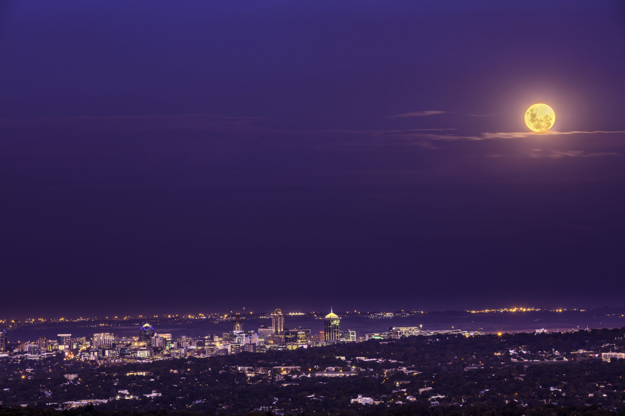 Last Supermoon Of 2024 Emerges This Week—Here’s What To Know About The ...