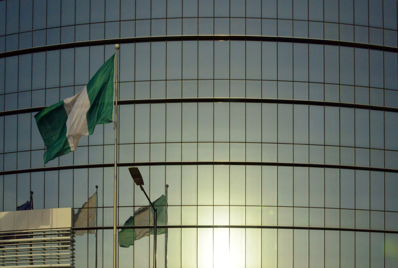 Nigeria’s Economic Growth Hits 10-Year High, World Bank Urges Deeper ...